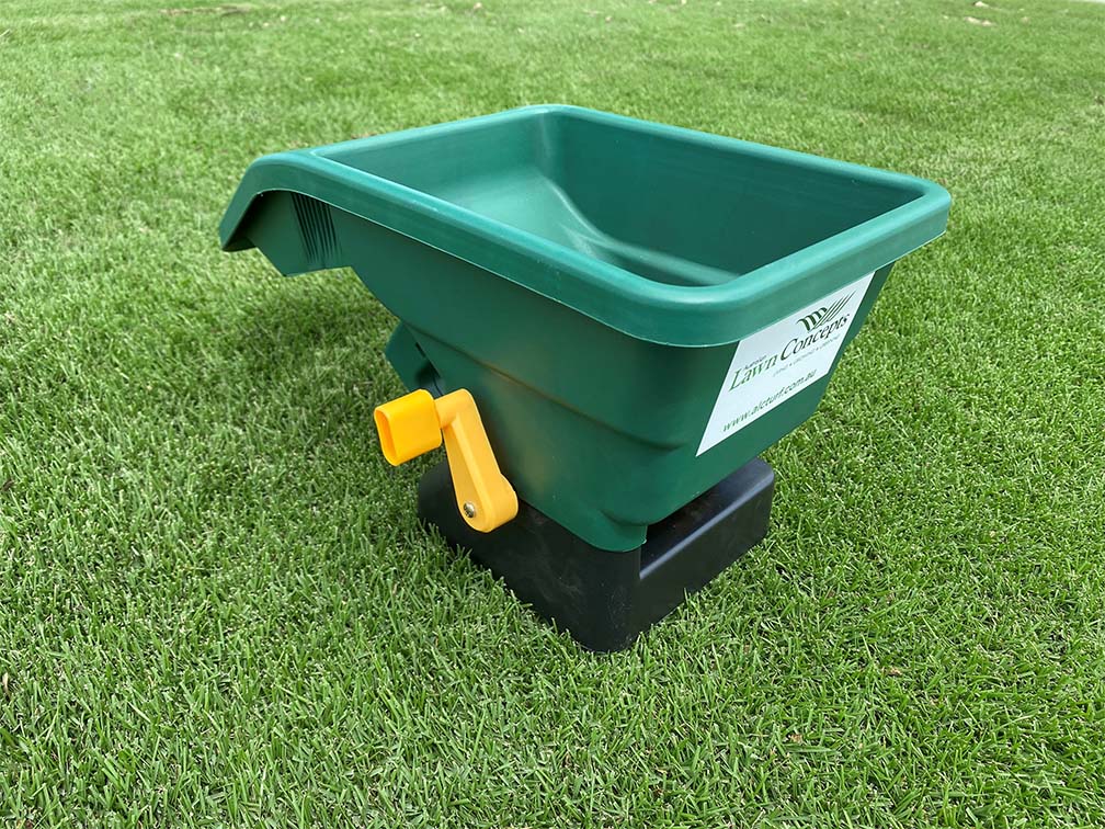 Hand Held Fertiliser Spreader | ALC Turf